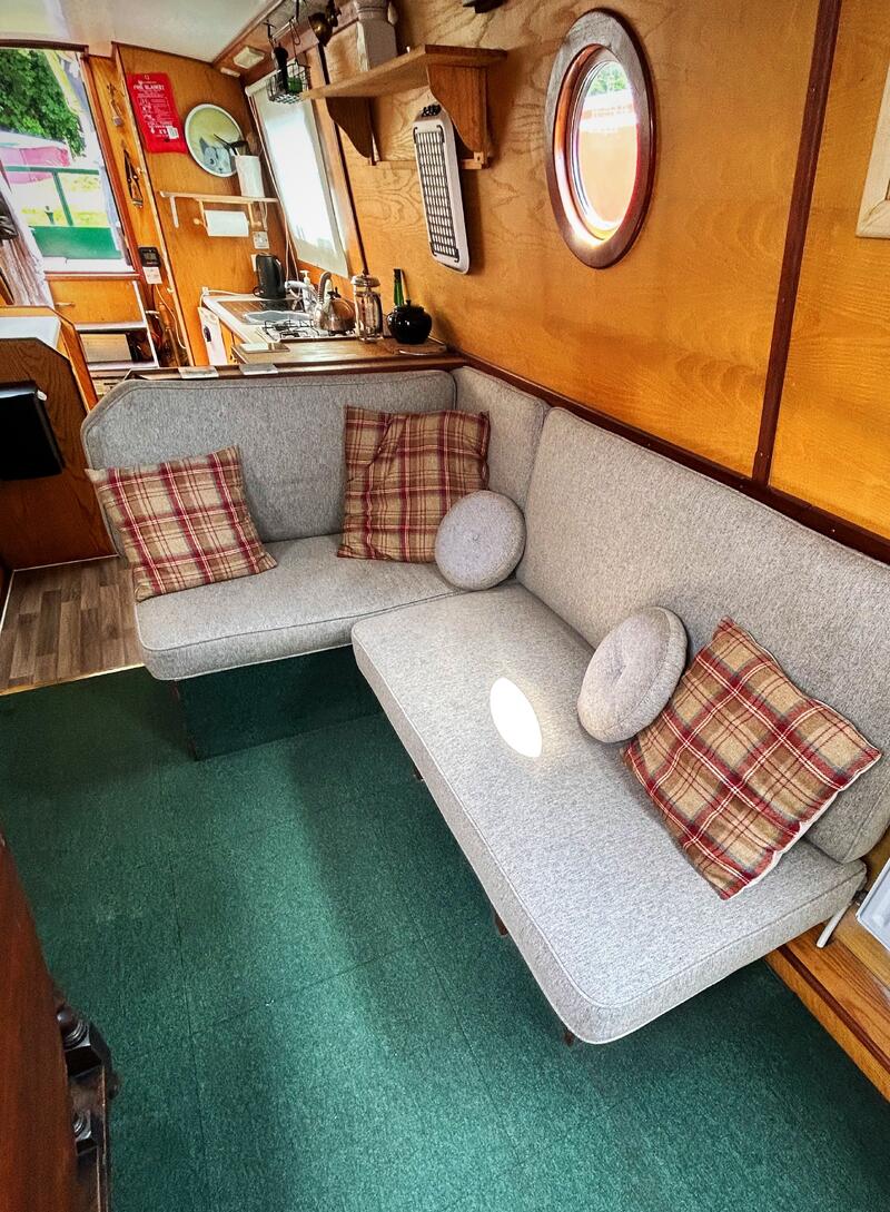 Calcutt Boats 55 Cruiser Stern for sale UK, Calcutt Boats boats for ...