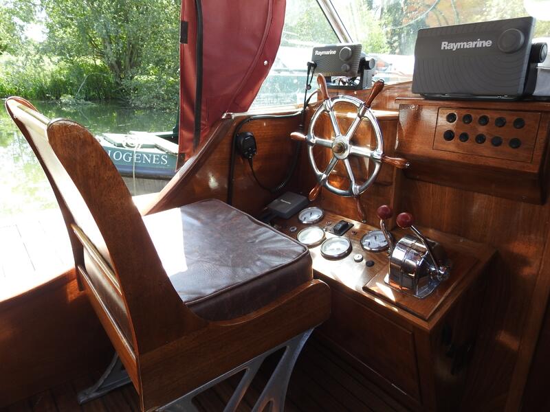 Freeman 30 for sale UK, Freeman boats for sale, Freeman used boat sales ...