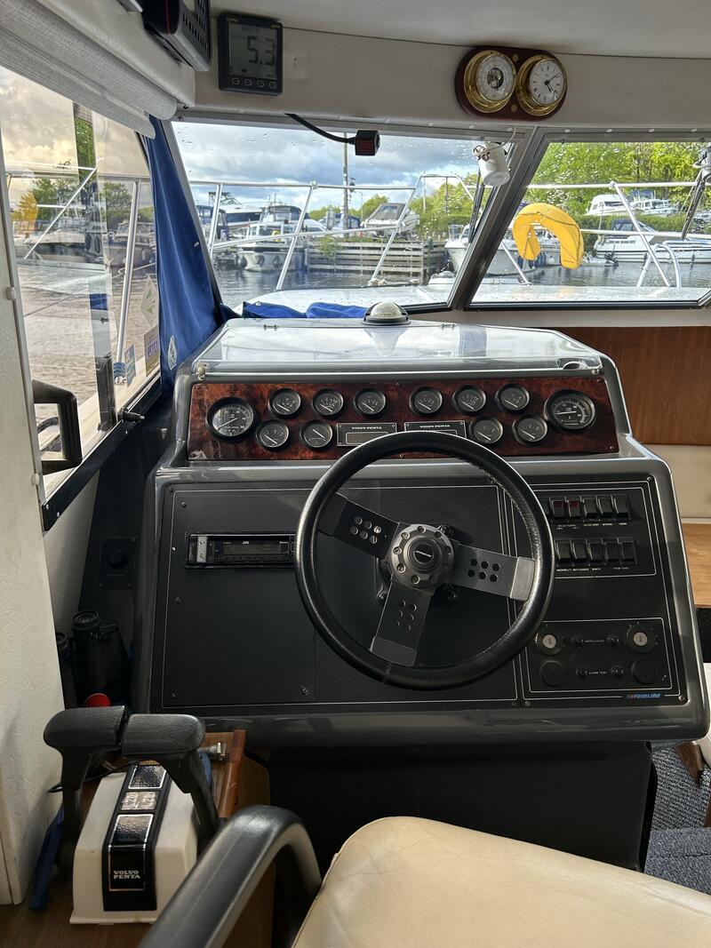 Fairline Corniche 31 for sale Ireland, Fairline boats for sale ...