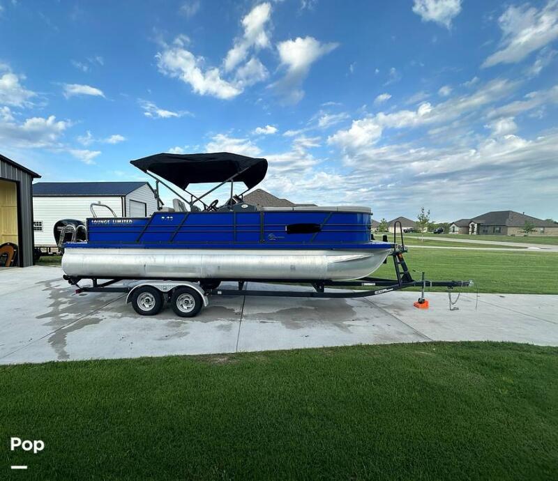 Massimo Marine P-23 Lounge Limited Edition for sale USA, Massimo Marine ...