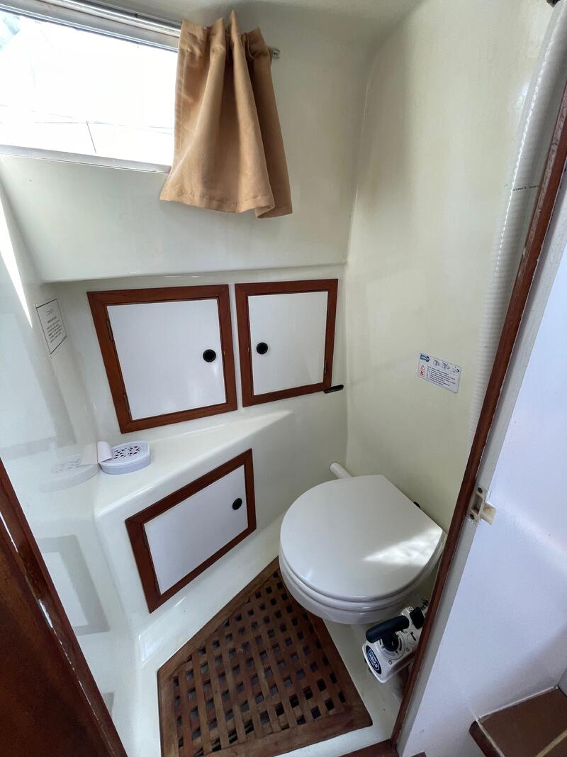 Nicholson 38 for sale UK, Nicholson boats for sale, Nicholson used boat ...