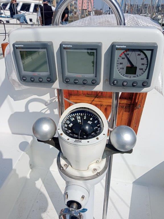 Robert Tucker 36 for sale UK, Robert Tucker boats for sale, Robert ...