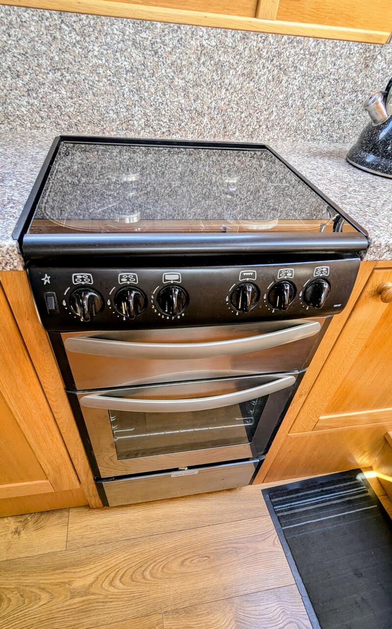 Elton Moss Boatbuilders 50 Cruiser Stern for sale UK, Elton Moss ...