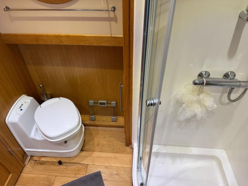 Collingwood 57 Cruiser Stern for sale UK, Collingwood boats for sale ...